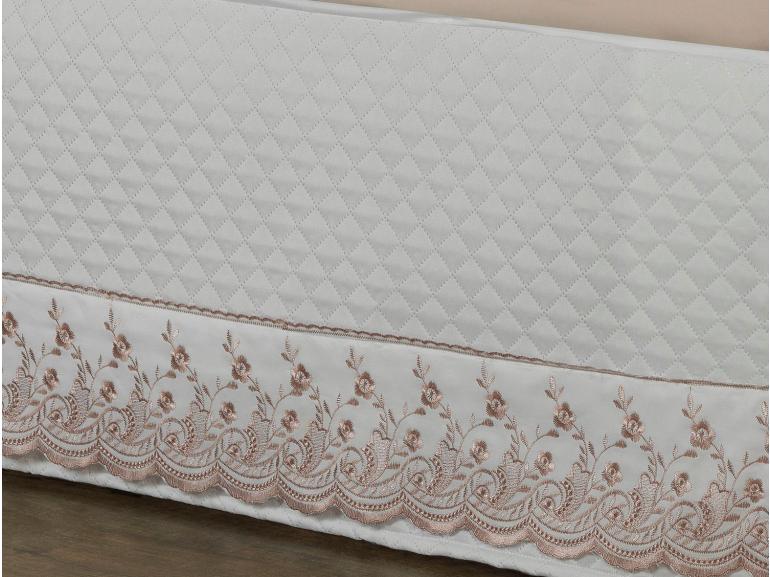 Saia para cama Box Matelassada com Bordado Inglês Casal - Florata Branco e Rosa Velho - Dui ...